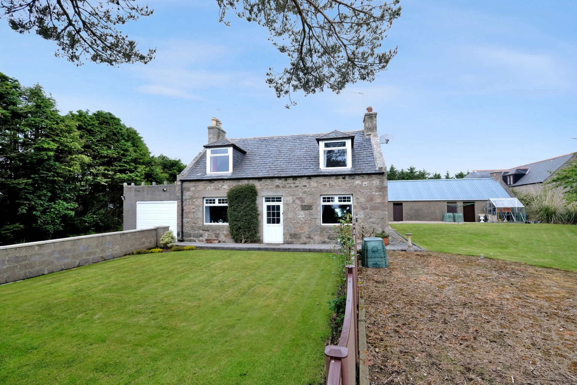 Hillhead Farm, Potterton, Aberdeen, AB23 8US - Peterkins
