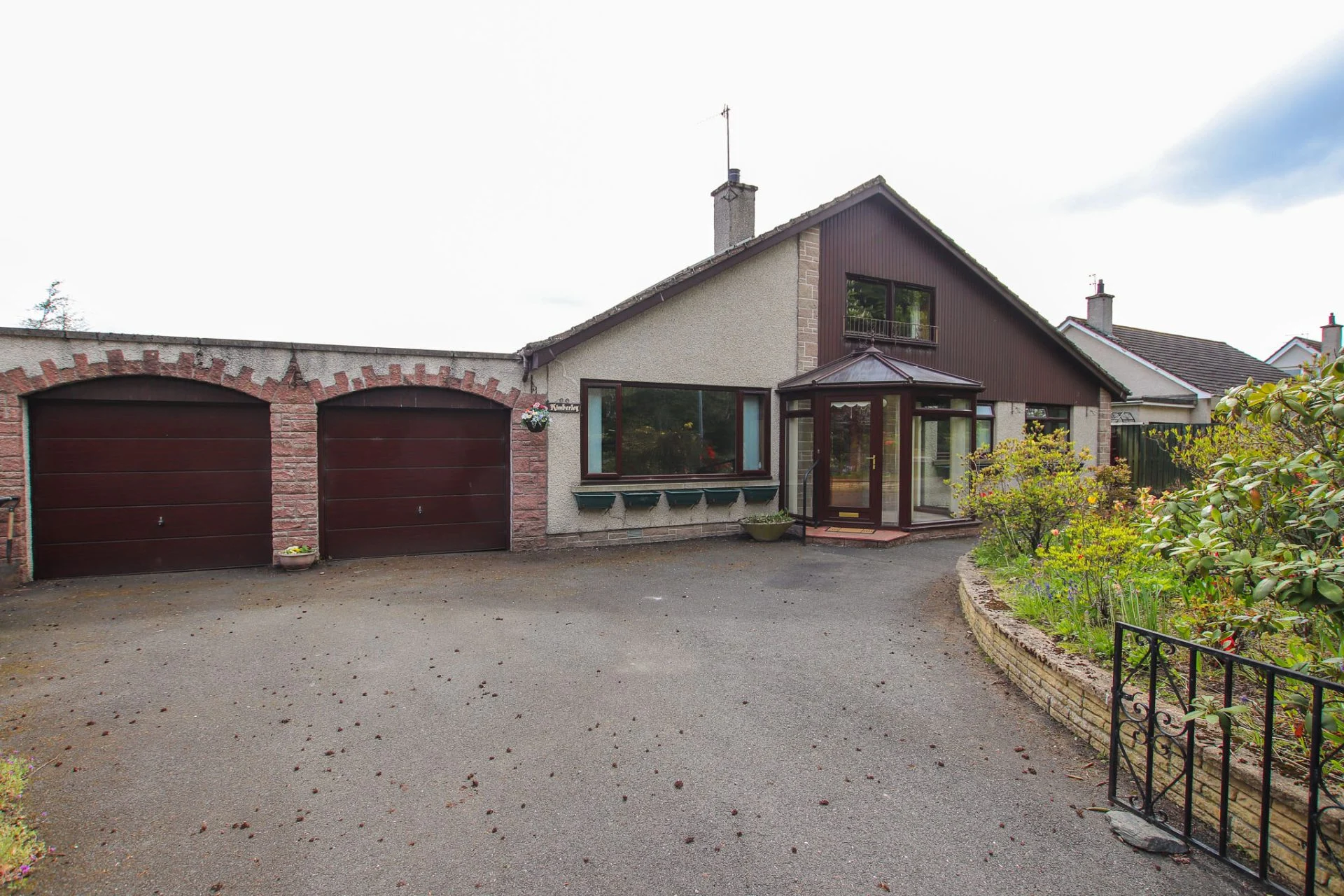 Kimberley, Deveron Road, Huntly, AB54 8DU - Peterkins